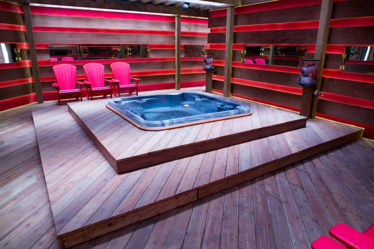 BBCAN2 hot tub – Big Brother Network Canada
