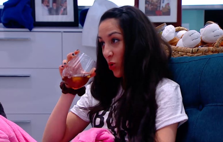 bbcan2-20140424-2237-neda-drink – Big Brother Network Canada