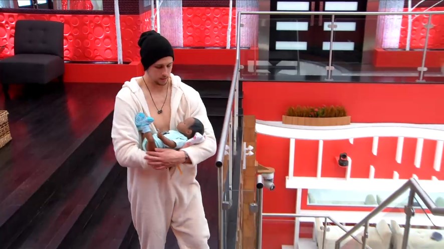 bbcan2-20140425-0927-jon-baby – Big Brother Network Canada